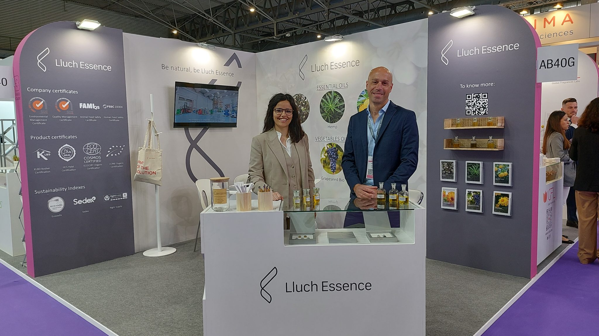 Lluch Essence - Lluch